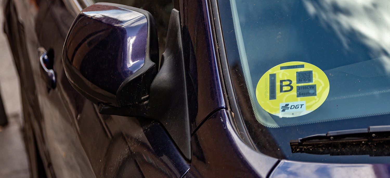 Cambios en el sistema de etiquetas de la DGT para este año 2025